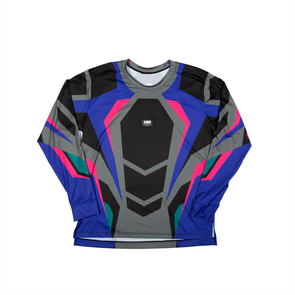 ENDO - MACROSS - VIRGIL LONG SLEEVE TECH TEE - GREY – Endo Customs